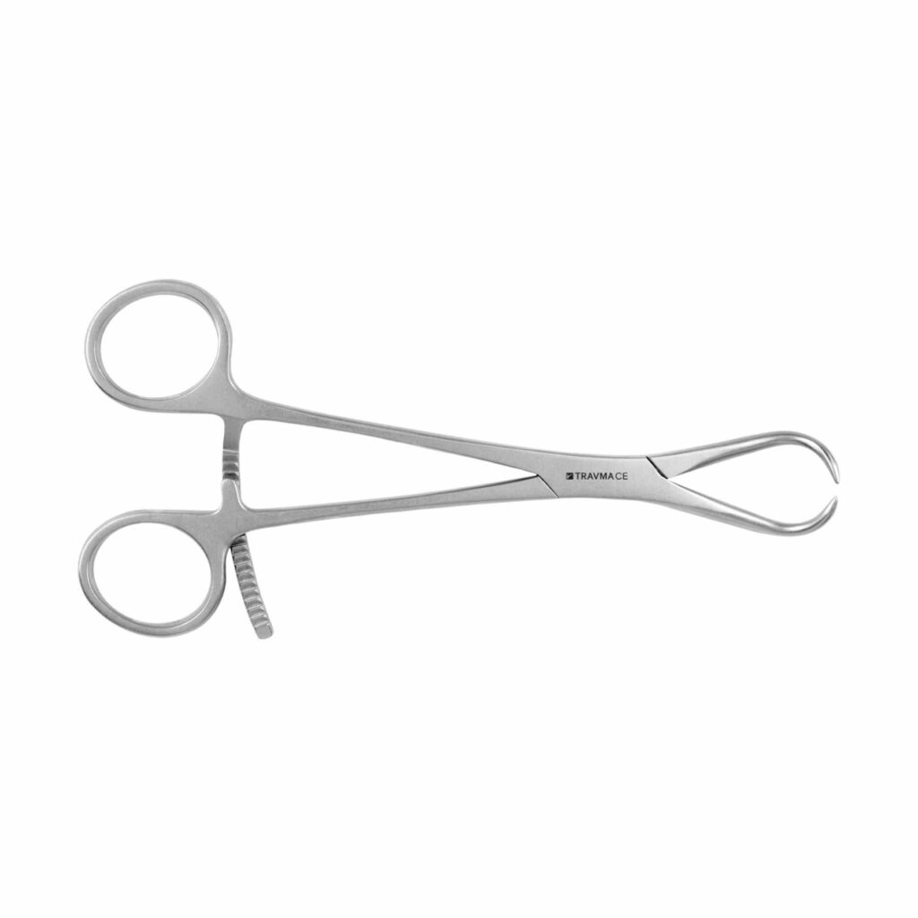 PINZA TIPO CAMPO CON CREMALLERA - Travma medical