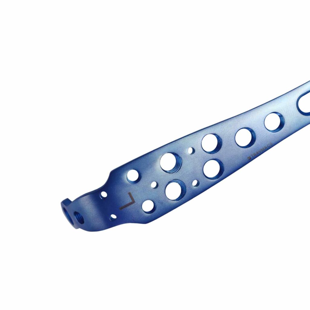 PLACA OLÉCRANON LCP 2.4/3.5 MM TITANIO - Travma medical