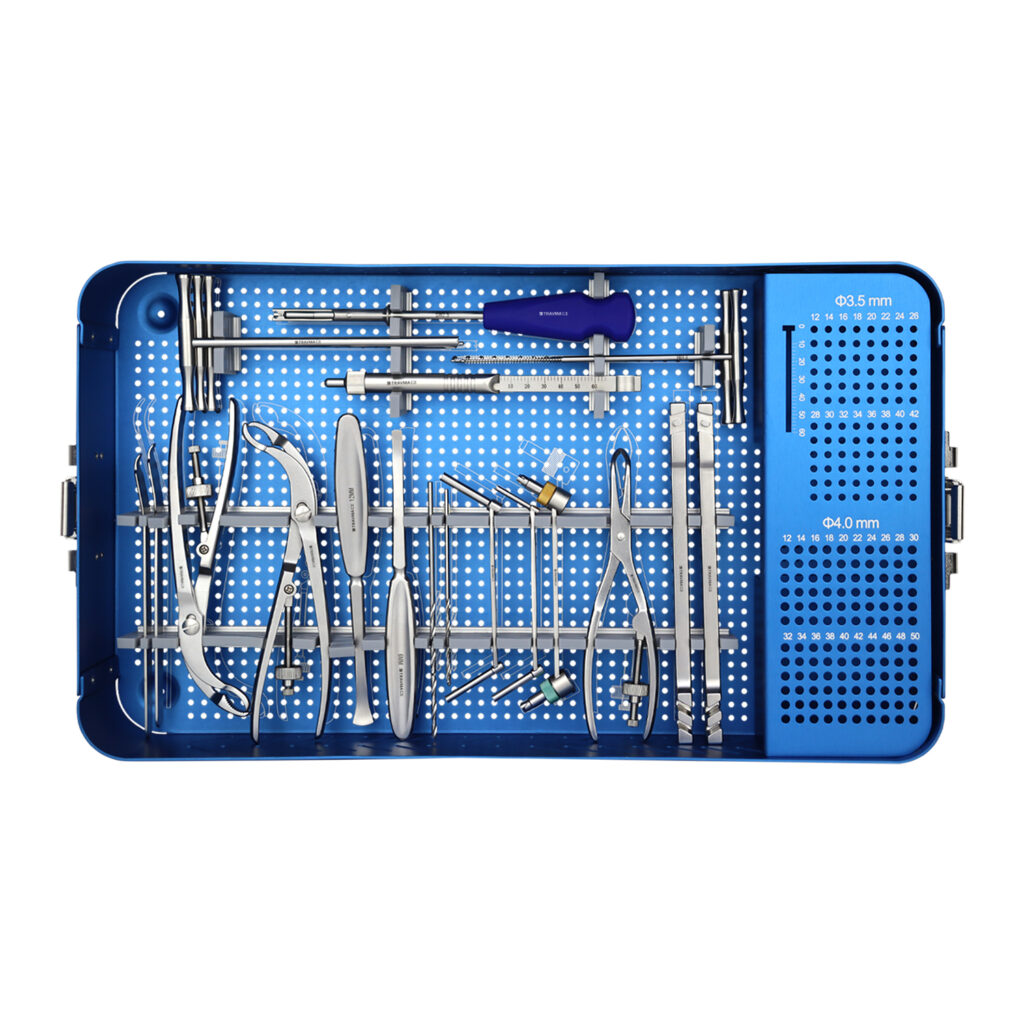 SET DE INSTRUMENTAL PARA PEQUEÑOS FRAGMENTOS - Travma medical